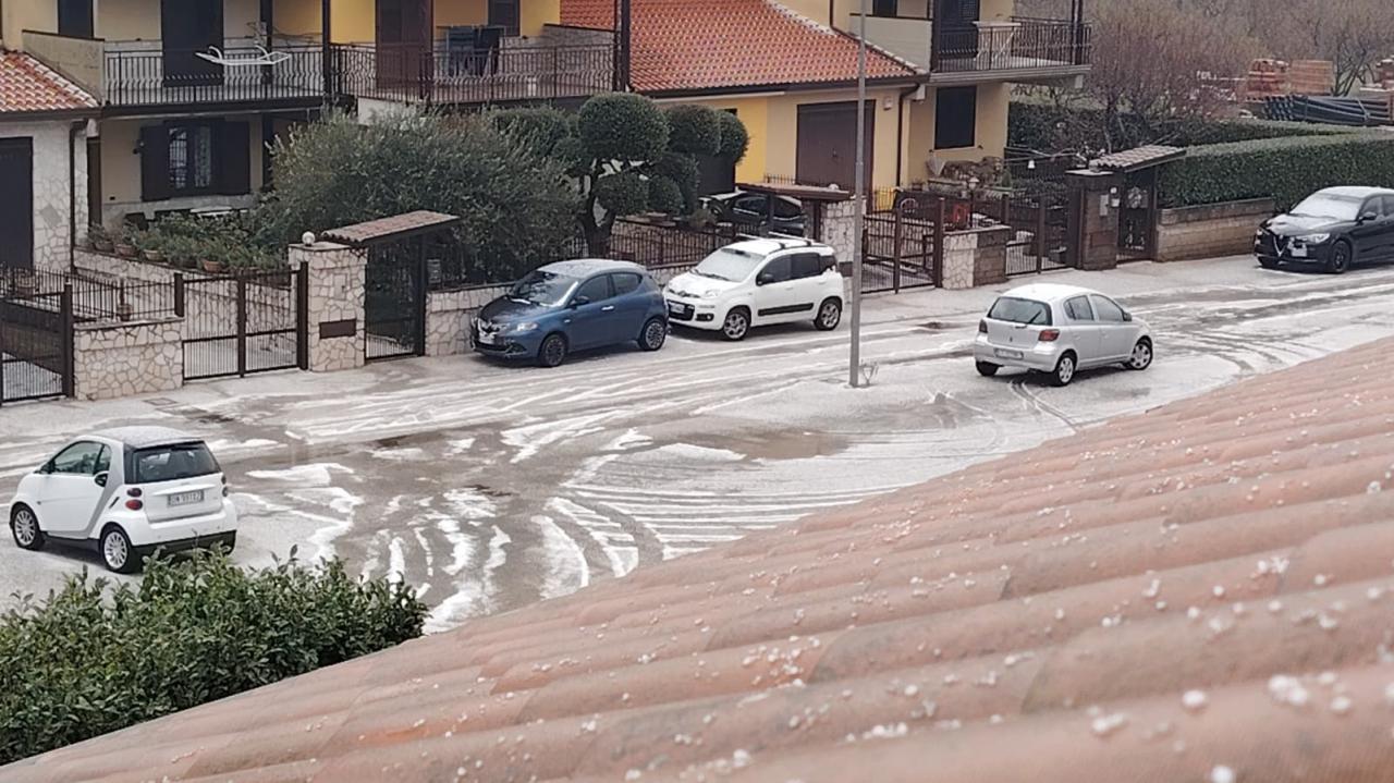 Cronaca meteo. Ancora maltempo con piogge, temporali, neve e vento ...