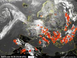 Pomeriggio temporalesco sui Balcani, clima estivo in Andalusia « 3B Meteo