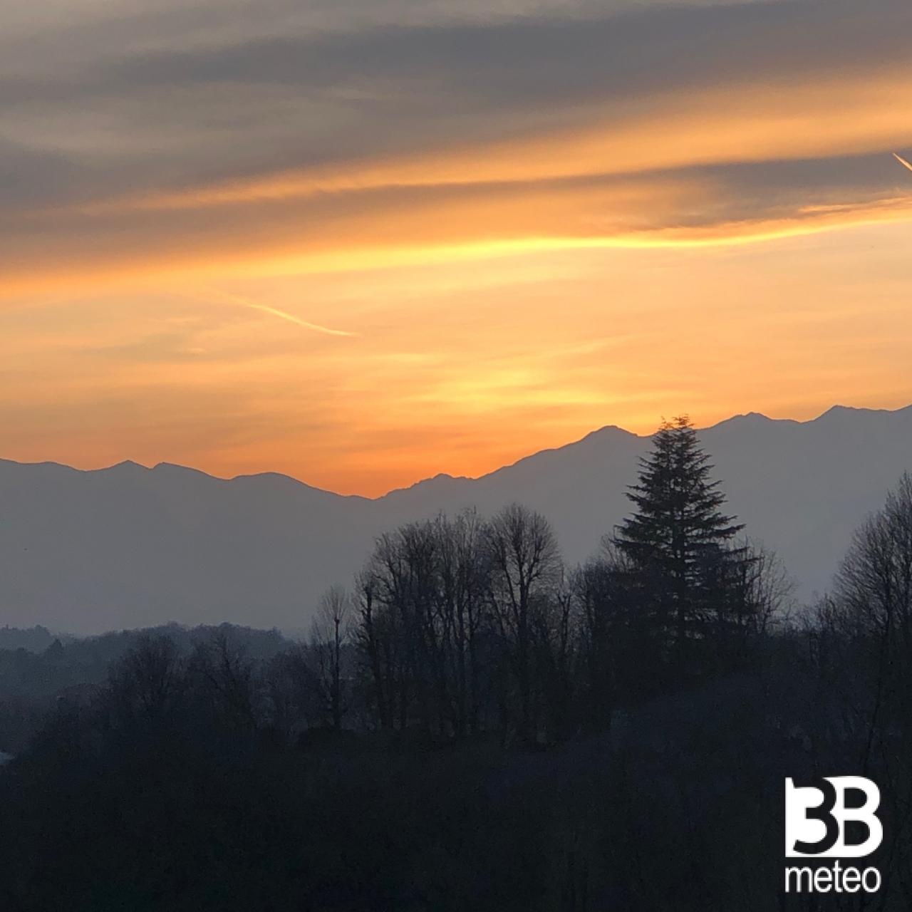 Foto Meteo: Fotosegnalazione Di Pianezza « 3B Meteo