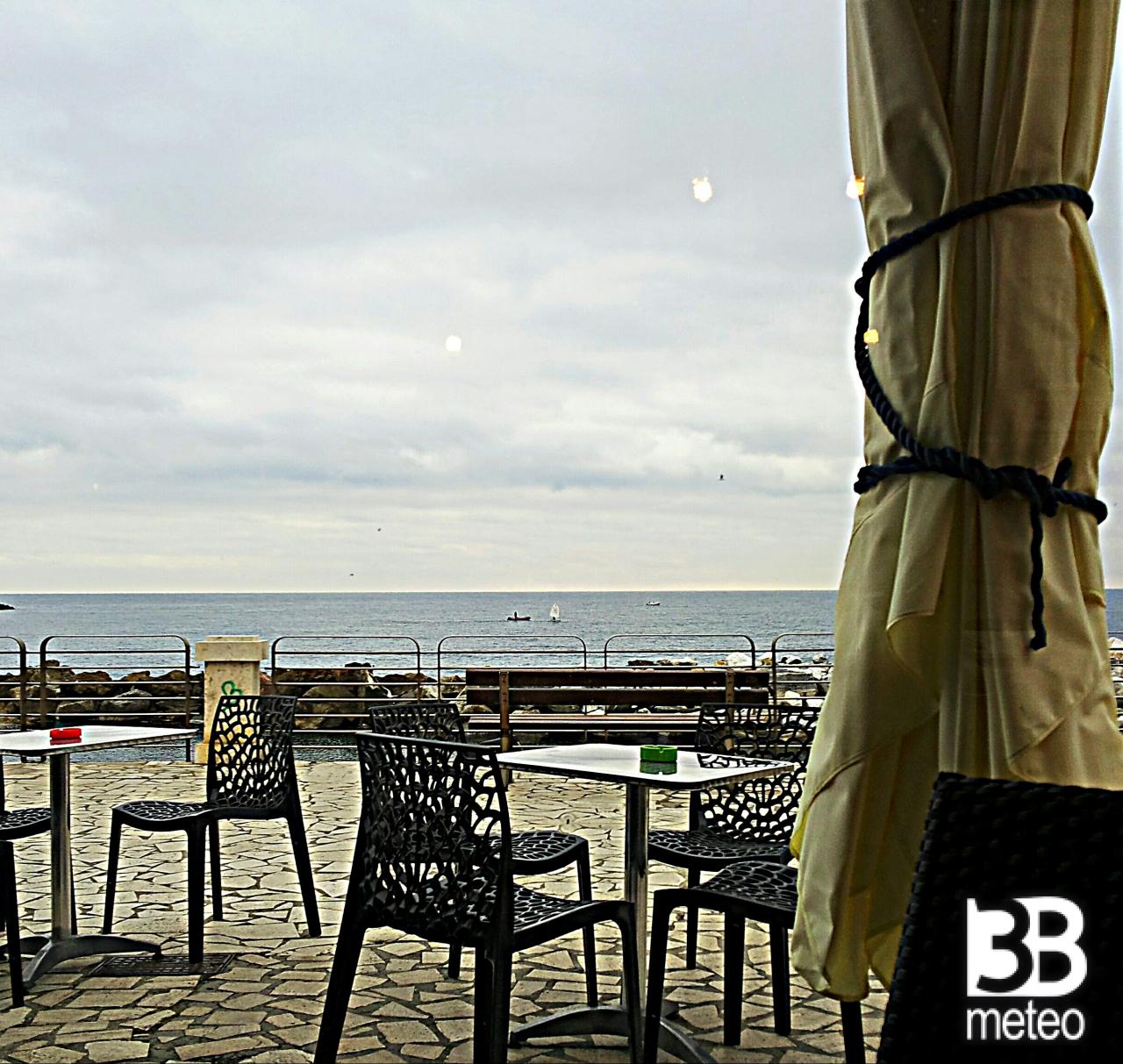 Foto Meteo: Un Caffe Sul Mare « 3B Meteo