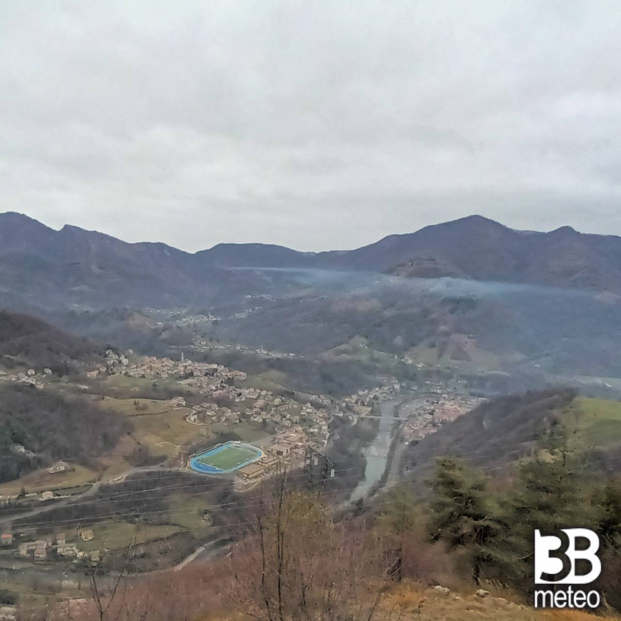 Foto Meteo: Zogno Dall Alto Dei Suoi Monti A Nord « 3B Meteo