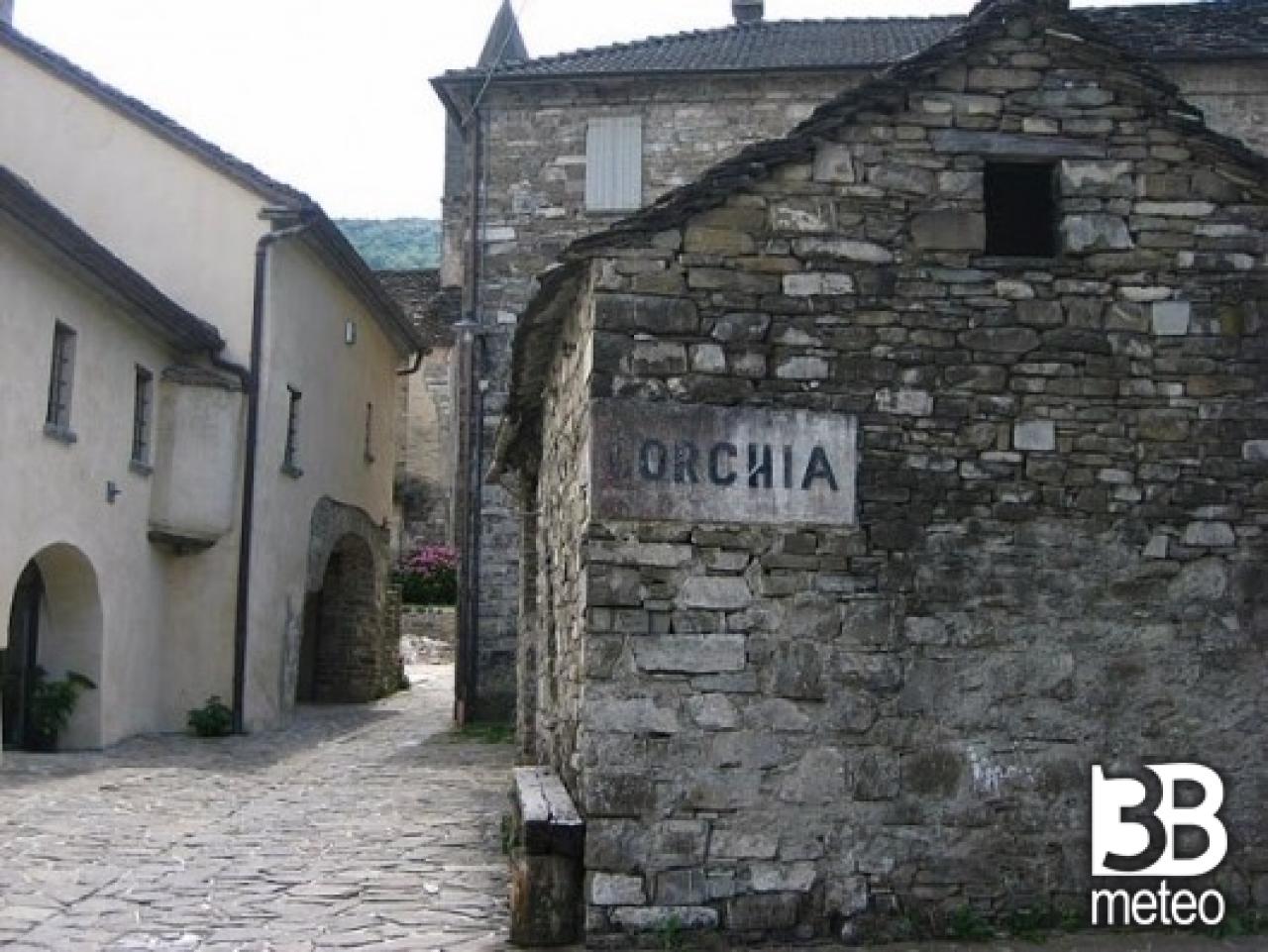 Foto Meteo: Corchia Borgo Medioevale Del Xii Secolo « 3B Meteo
