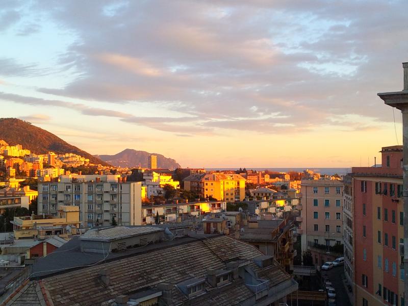 Foto Meteo: Genova Sturla « 3B Meteo