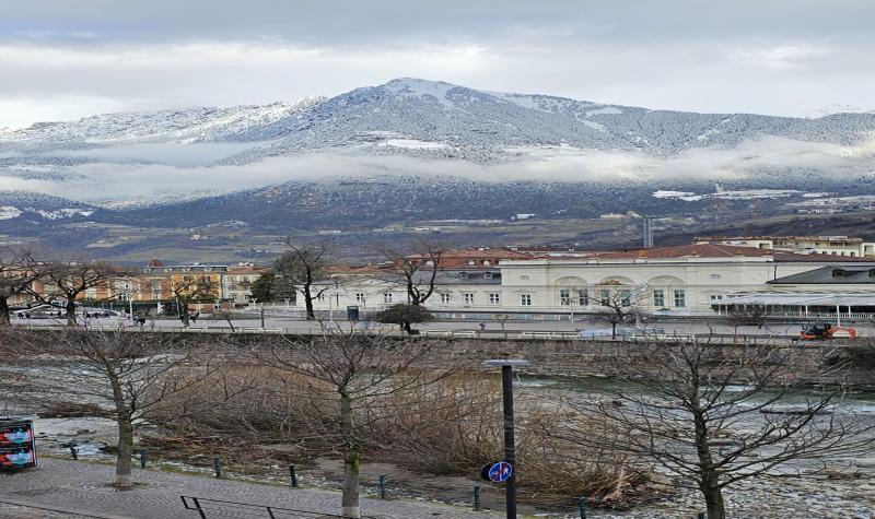 Foto Meteo: Sopra Merano Innevata « 3B Meteo